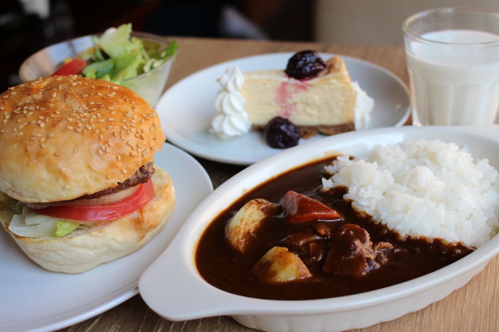 TSUNAMI CURRY&GRILL【ツナミ カレーアンドグリル】 - テイクアウト・デリバリー特集